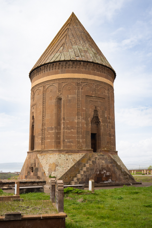 The Seljuk Graves and Tombs of Ahlat | The Art of Wayfaring